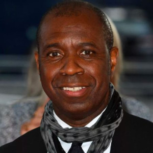 Lisa Bonet, Age, Kids, Married, Husband, Daughter, Net Worth, Height ...