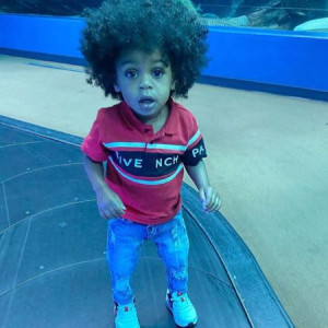 Aged 35, Lauren Simonetti is American journalist who is married to her ...