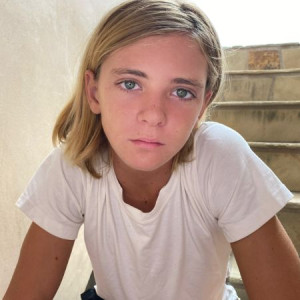 Aged 35, Lauren Simonetti is American journalist who is married to her ...